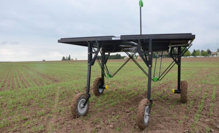 Ecorobotix - The robotics application designed and developed by Apptitude